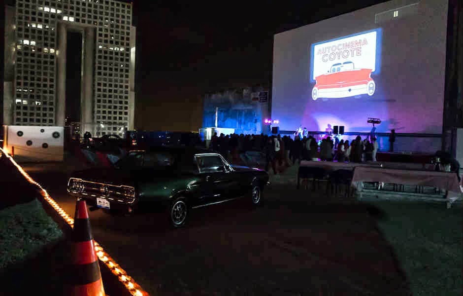 Chilango Tours: Autocinema Coyote, películas en un estilo retro!!