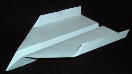 The Presurfer: The Great International Paper Airplane Book