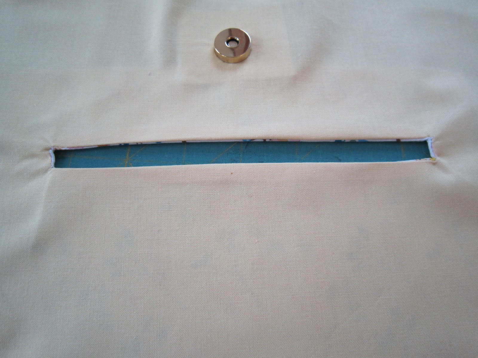 Antiquebasketlady: How to Make an Inside Zippered Pocket for your Purse