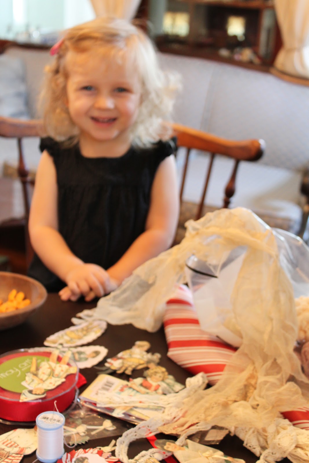 Sugarplum Land: Peppermint Paper-scrap Ornaments