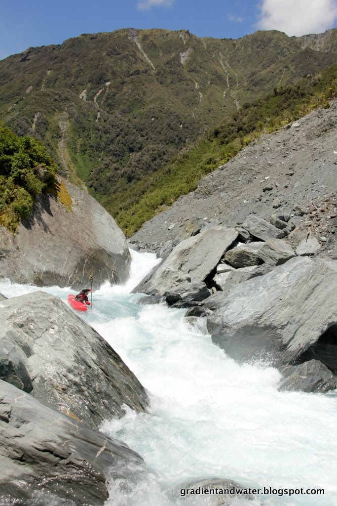 Gradient & Water: Kokatahi River - West Coast's Finest!!!