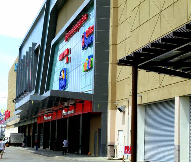 Eye in the Sky: Faces of Davao 01 - Abreeza Ayala Mall