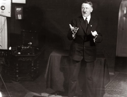 bokeptanteabgsmatubeindonesia.com: Inilah Foto Adolf Hitler yang Sangat ...