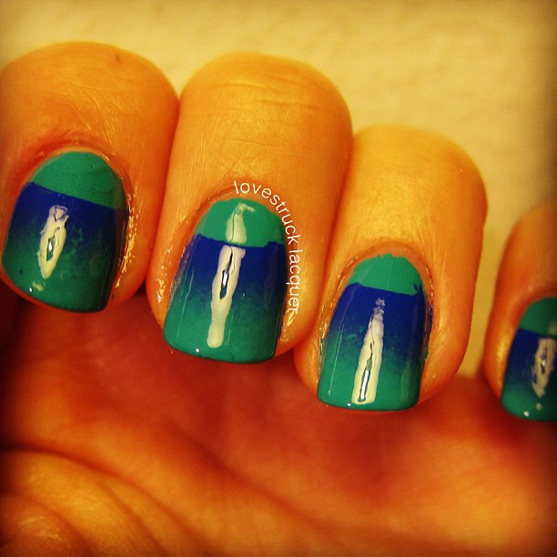 Lovestruck Lacquer: Half Moon Gradient with Color Club Abyss and Bright ...