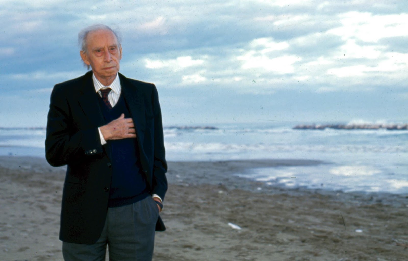 Mario Luzi, poeta civile?