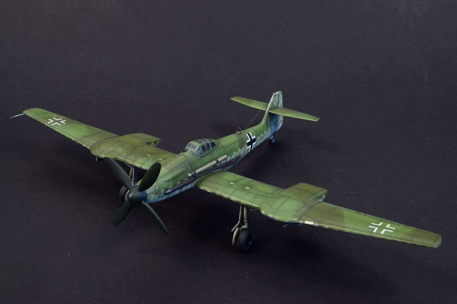 SH72340 Blohm Voss BV 155V-1 in 1/72 - finished model