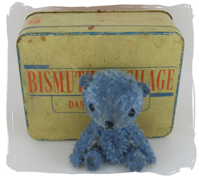 Little Scruffs miniature Bears