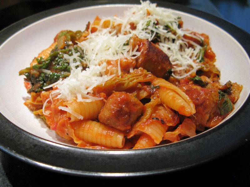 Eerst Koken: Pasta met merguez en savooiekool