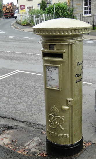 Scriptor's Postcards: Gold Post Boxes