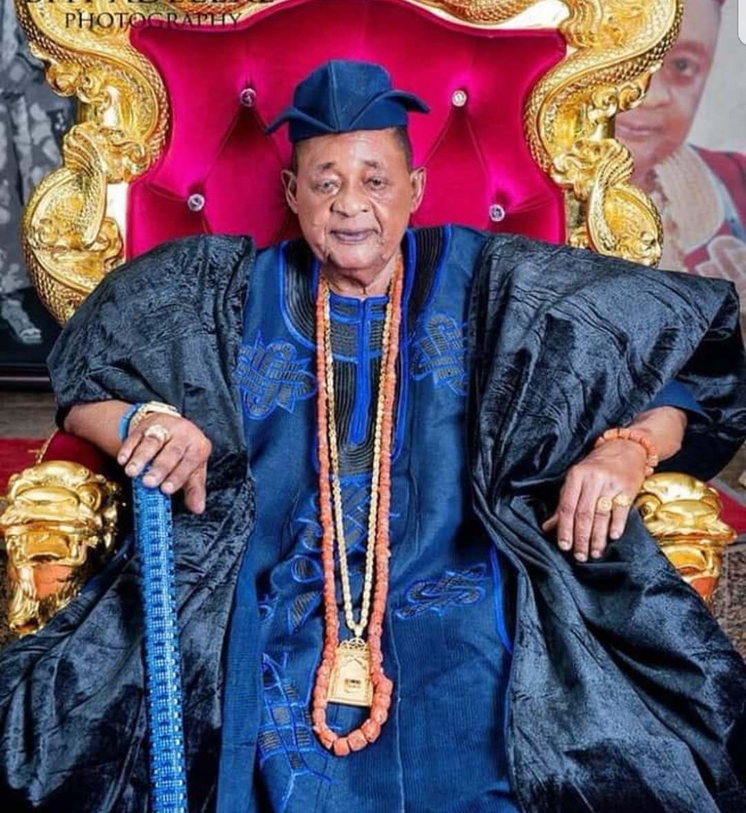 Ebonyisblack: One of Alafin of Oyo's Young Olori. Queen Badira on ...