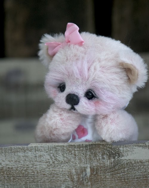 Three O'Clock Bears: Ickle Valentina...a sweet baby bear