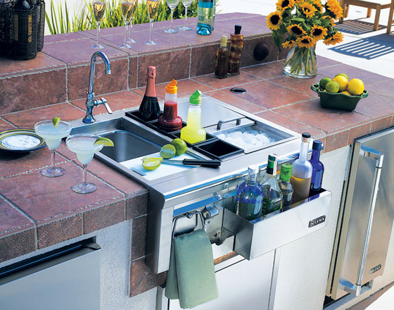 Creating a Cocktail Station for Your Home - Home decor