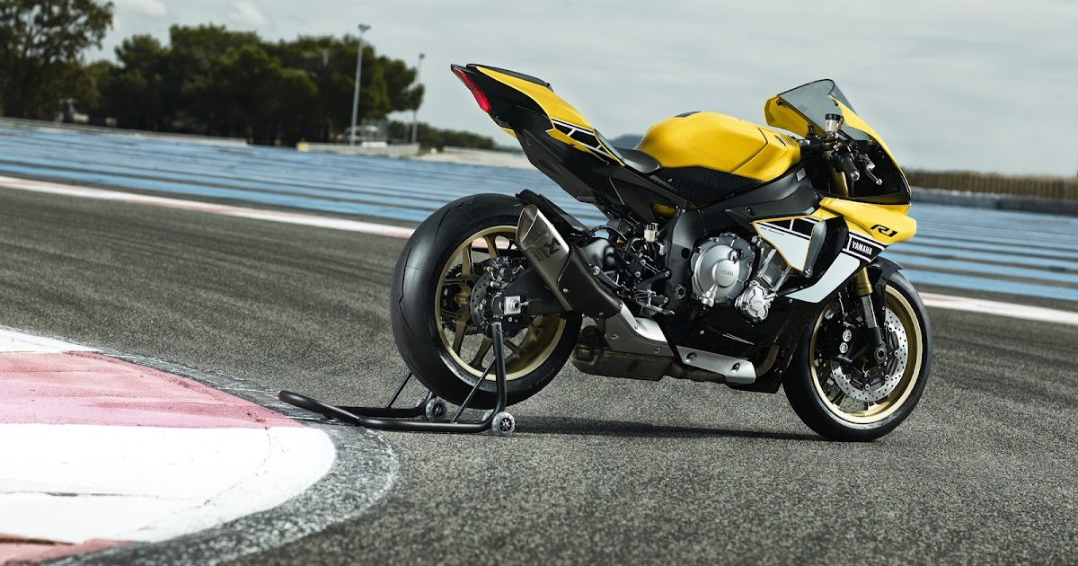 We R1 - RocketGarage - Cafe Racer Magazine