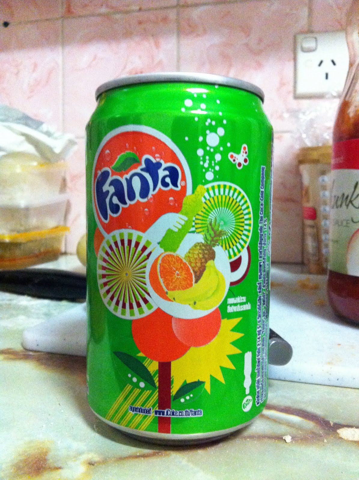 Melbourne Soda Reviews: Fanta Fruit Punch