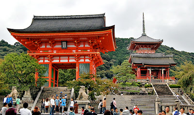 What A Wonderful World: Kiyomizu Temple Japan