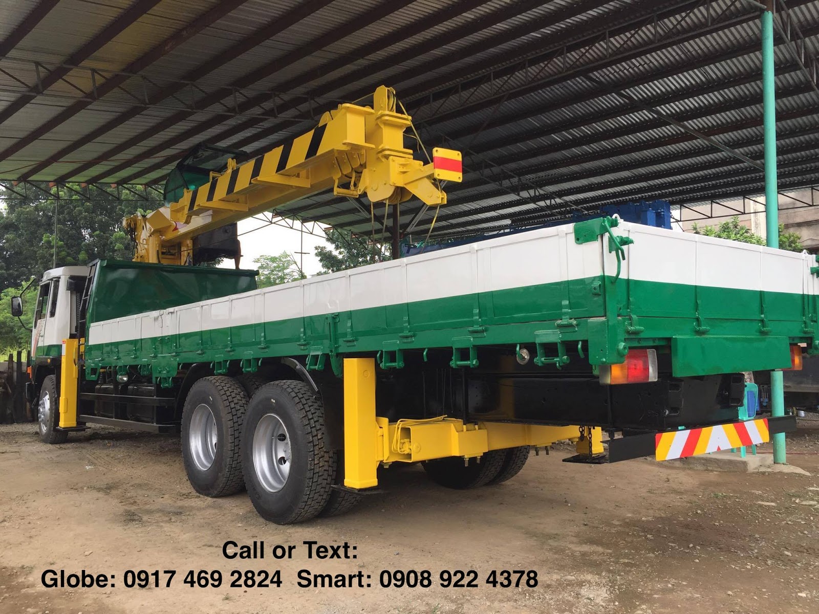 Trucks For Sale : 11 Tons Hyundai Cargo Crane Boom Truck