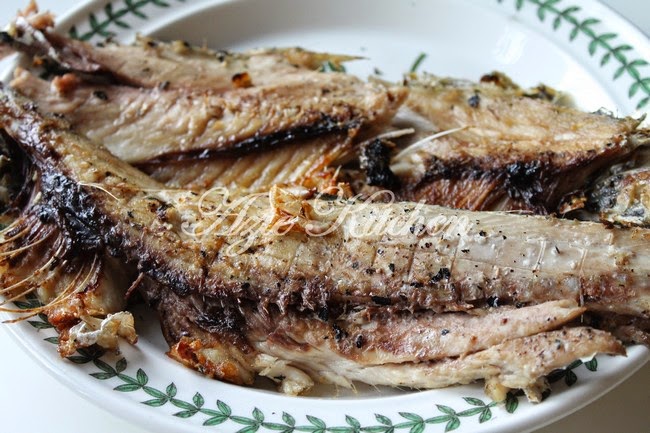 Ikan Terubuk Yang Dibakar Dengan Penuh Kasih Sayang - Azie Kitchen