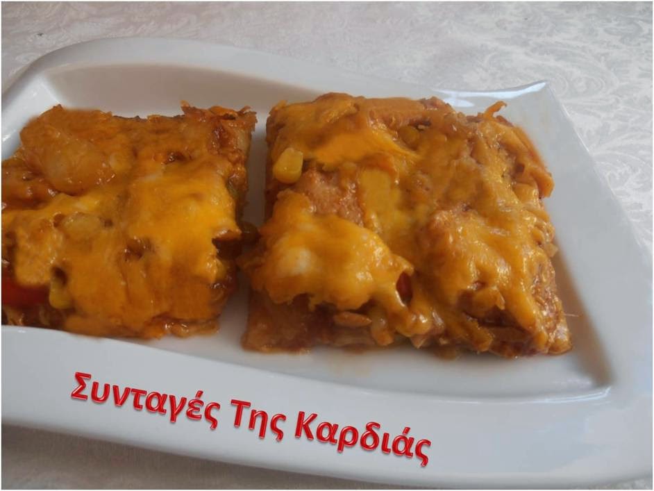ΣΥΝΤΑΓΕΣ ΤΗΣ ΚΑΡΔΙΑΣ: Πίτσα με κοτόπουλο
