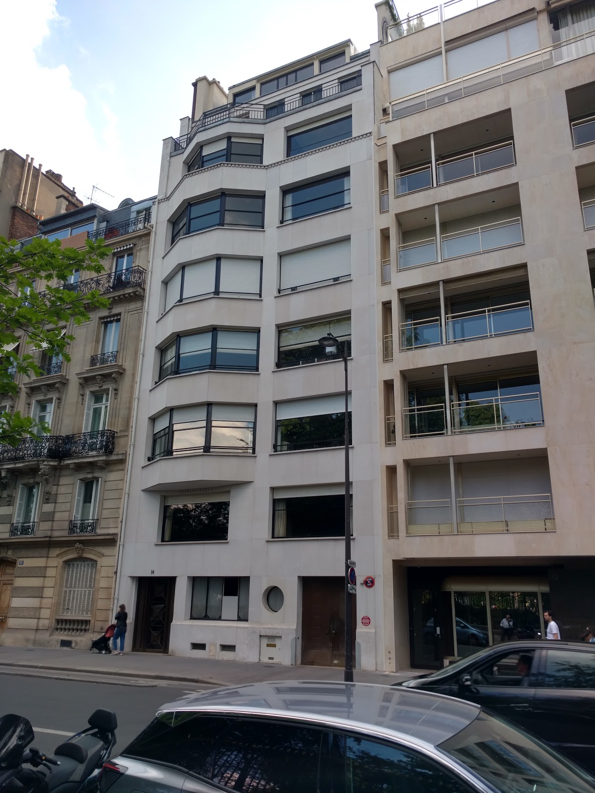 EntreVoir: Michel Roux-Spitz - 14, rue Guynemer