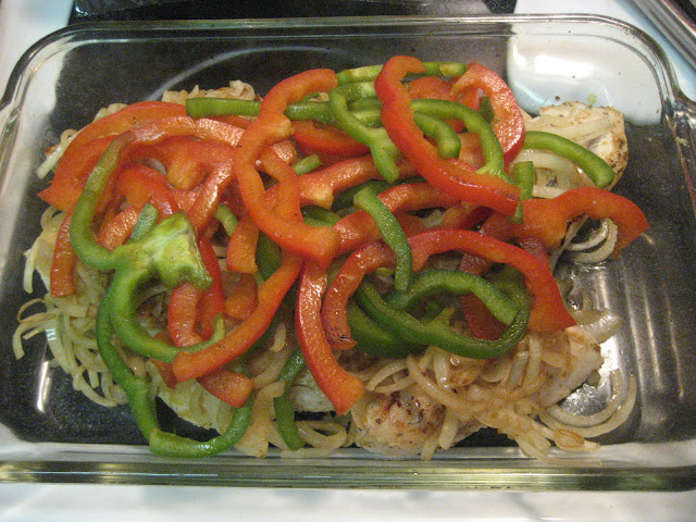 Hot N Steamy Food: Chicken Picasso in Rosé Sauce