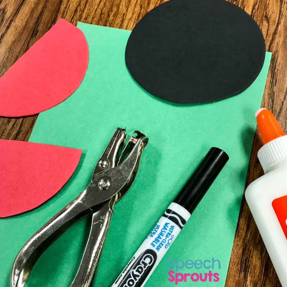 You Need To Make This Adorable Easy Ladybug Craft - Speech Sprouts