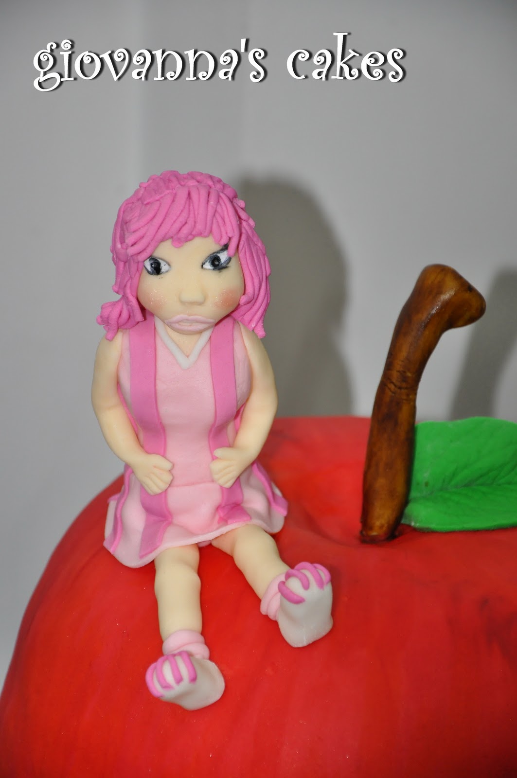 giovanna's cakes: Lazy town cake