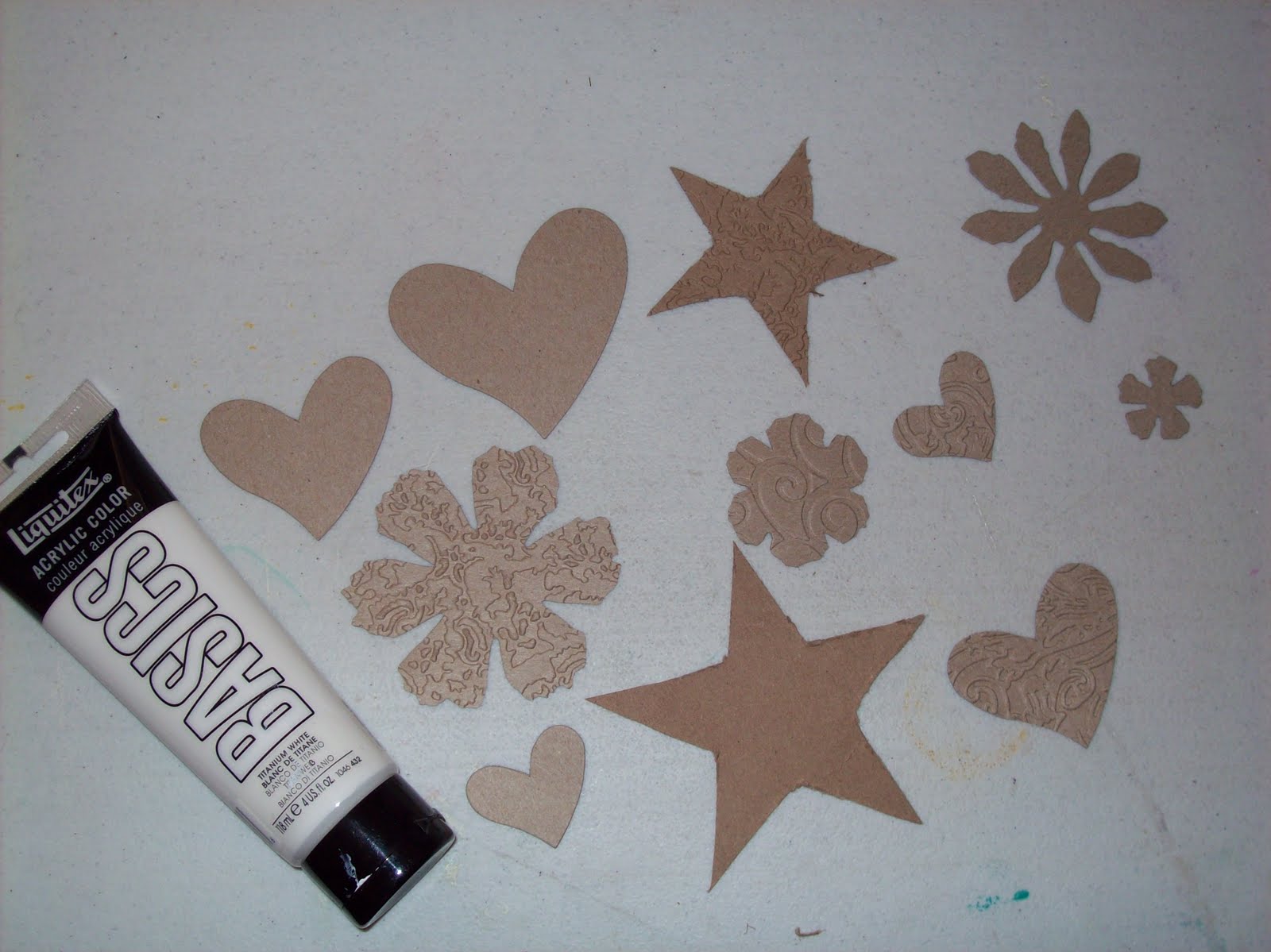 Adventures in art journaling: Make your own chipboard accents!