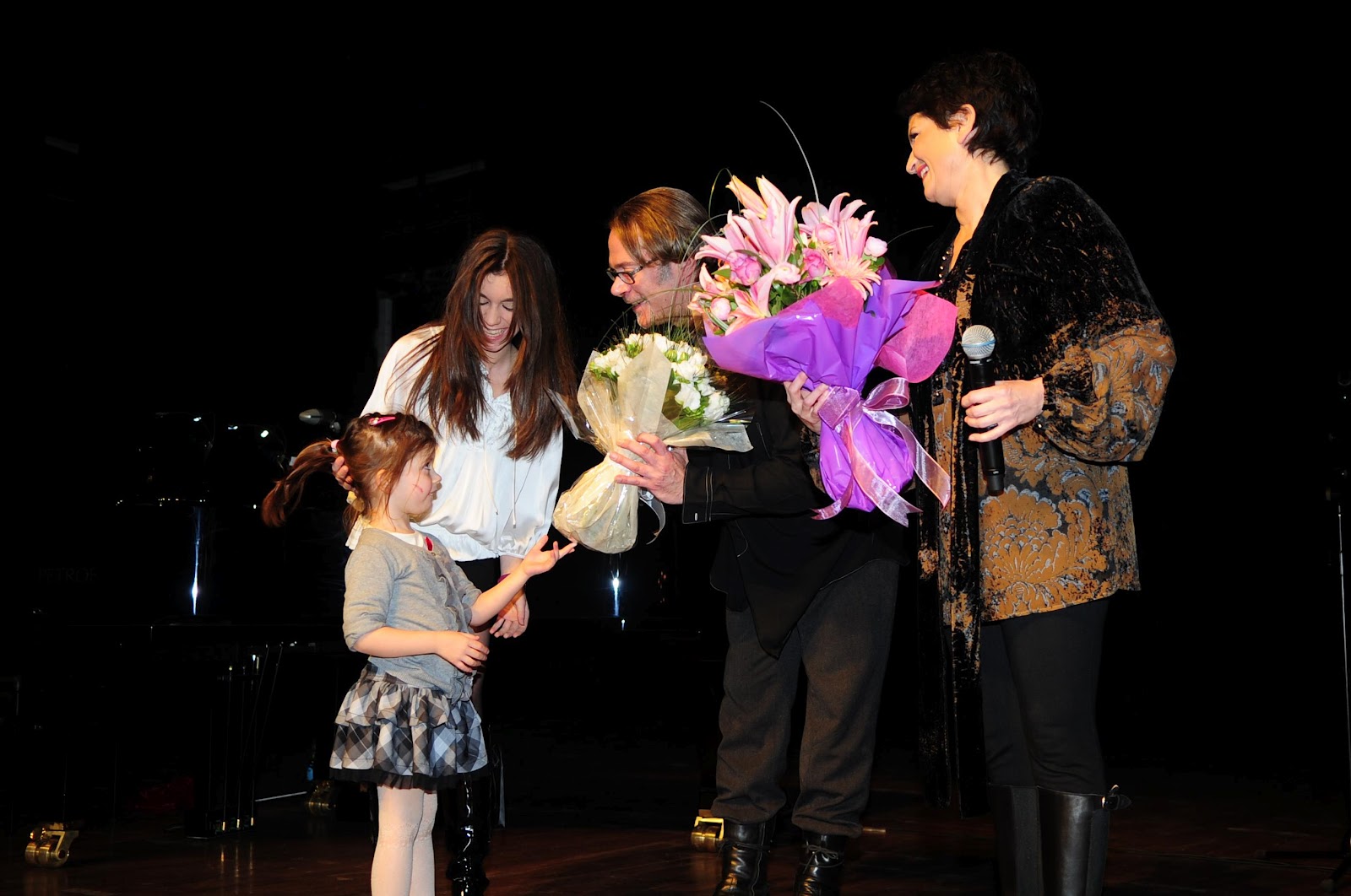 ΦΩΣ ΦΑΝΑΡΙΟΥ: Η ΣΥΝΑΥΛΙΑ ΤΗΣ ΑΛΚΗΣΤΗΣ ΠΡΩΤΟΨΑΛΤΗ ΚΑΙ ΤΟΥ ΣΤΕΦΑΝΟΥ ...