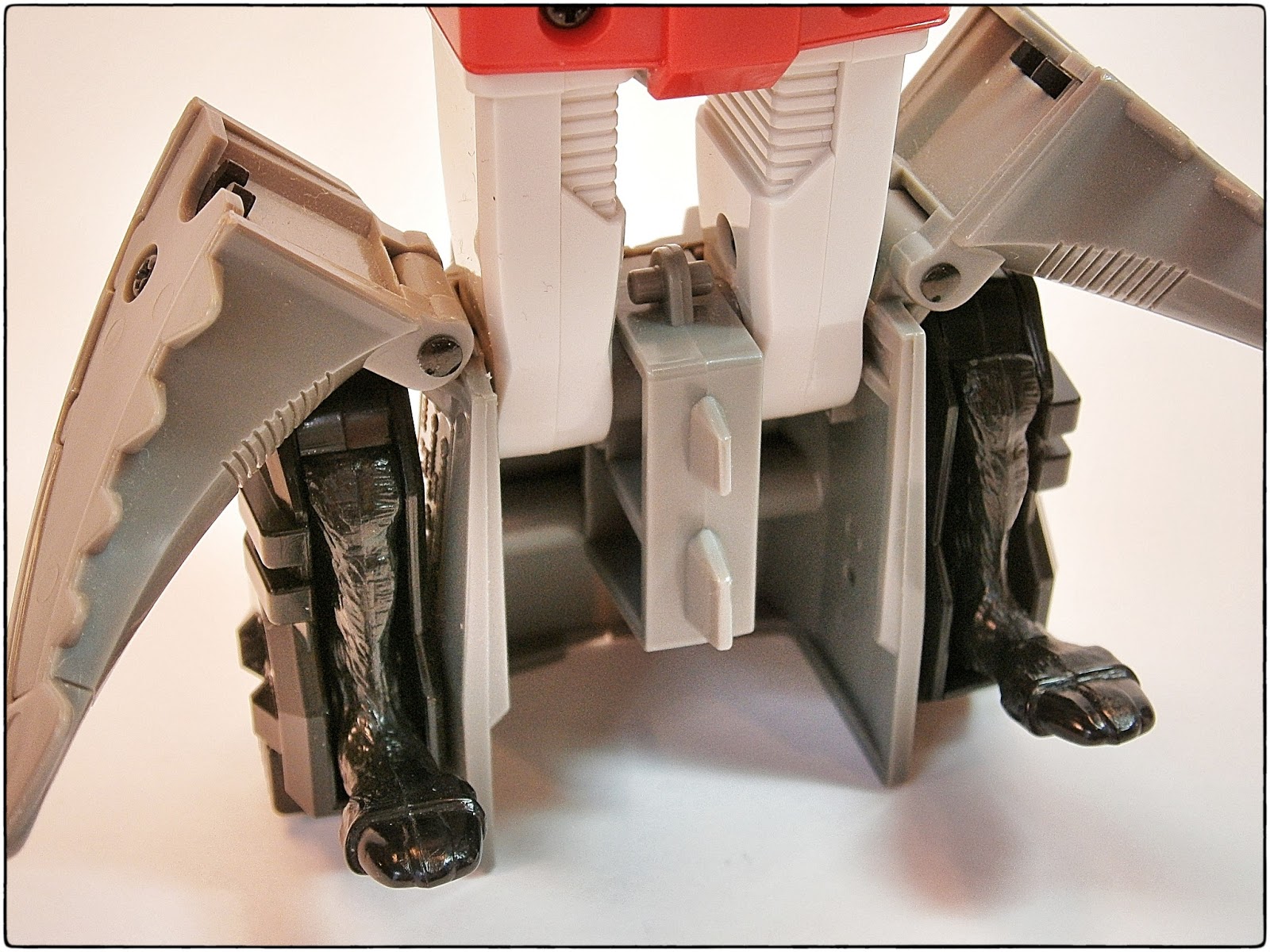 MechaGeezer's Toy Ramblings: Toy Review: Transformers Generation One ...