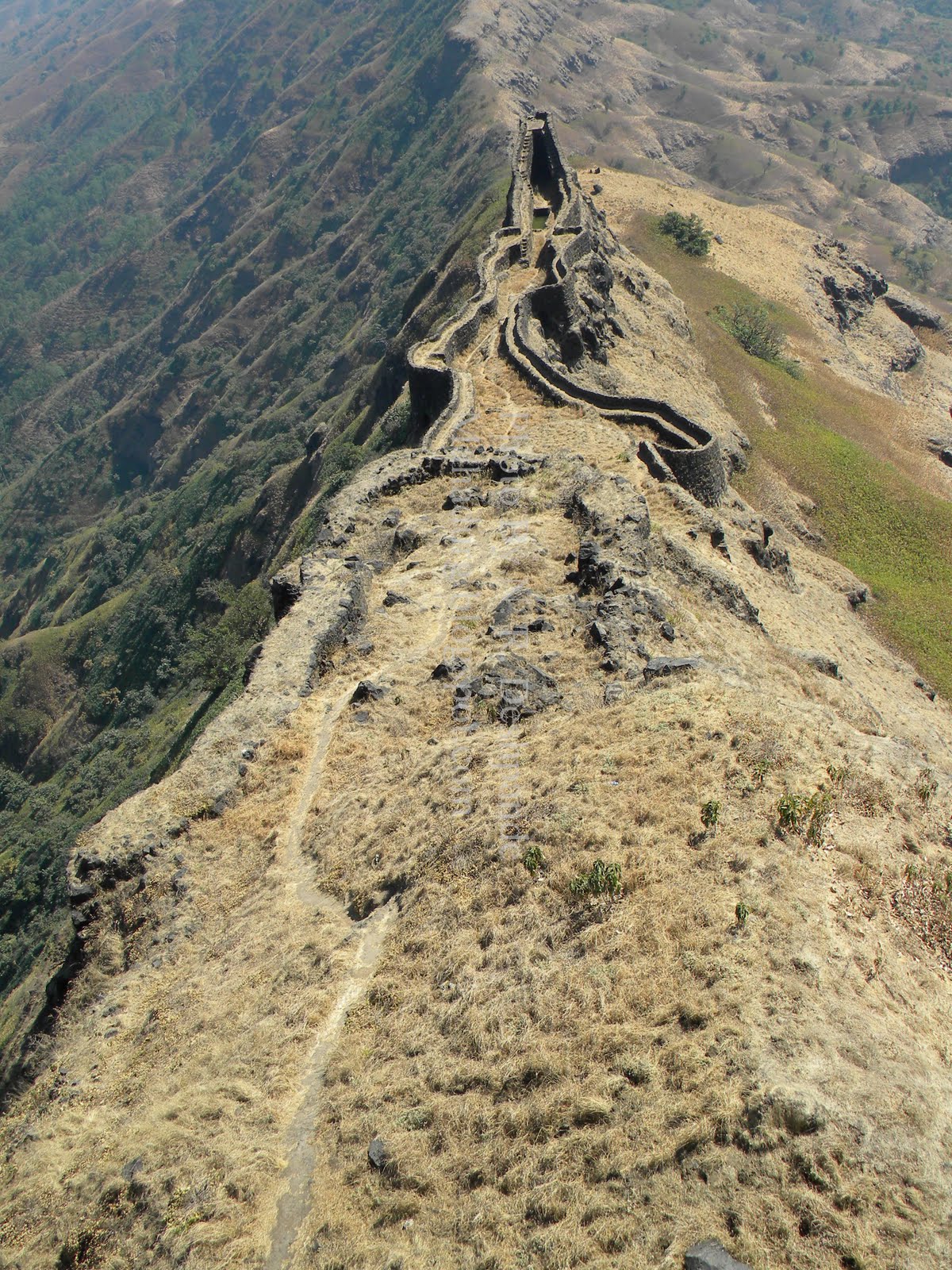 Forts in Maharashtra: Torna : The first fort captured by Shivaji Maharaj