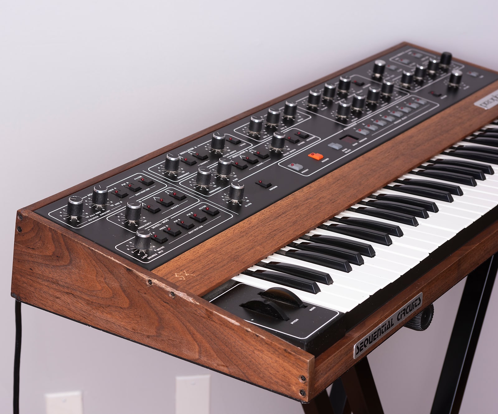 MATRIXSYNTH: Sequential Circuits Prophet 5 Rev 3 w/ MIDI SN 5666