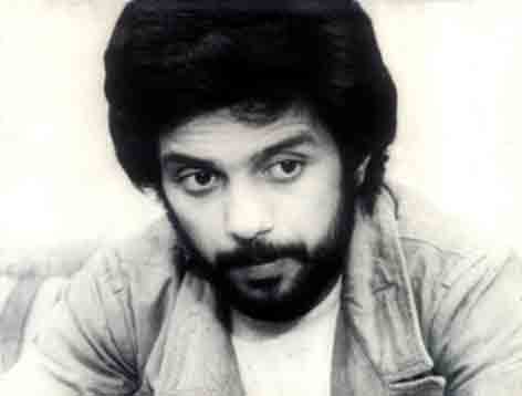 ƮᏲҾ дևծιστøρία.: Dariush Eghbali: Iran's Frank Sinatra? - داريوش.