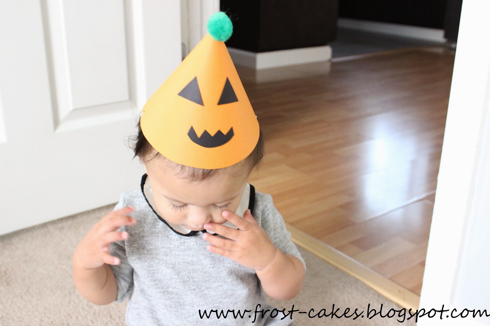 DIY Pumpkin Party Hats