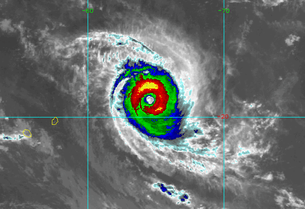 Animations satellites du cyclone tropical intense Amara | Météo intense