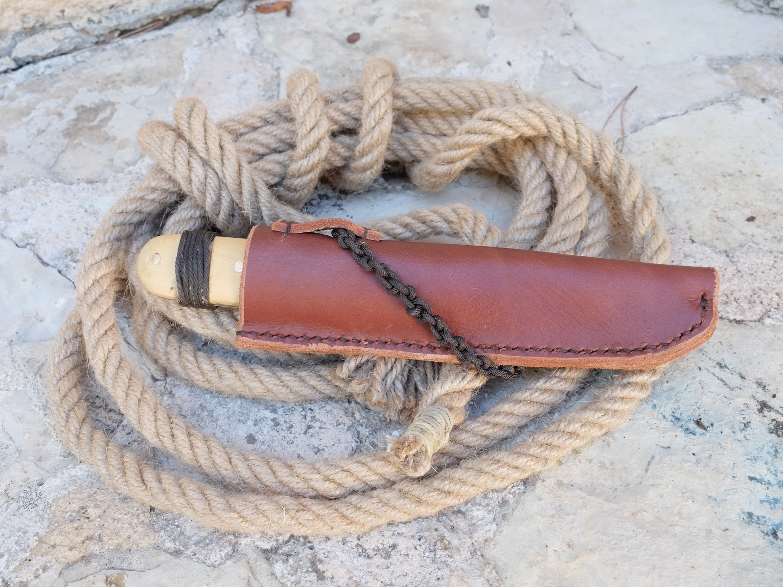 L' Atelier des Loups: Couteau de gabier