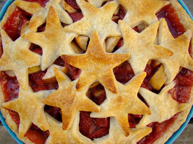 Strawberry apple pie with pastry stars