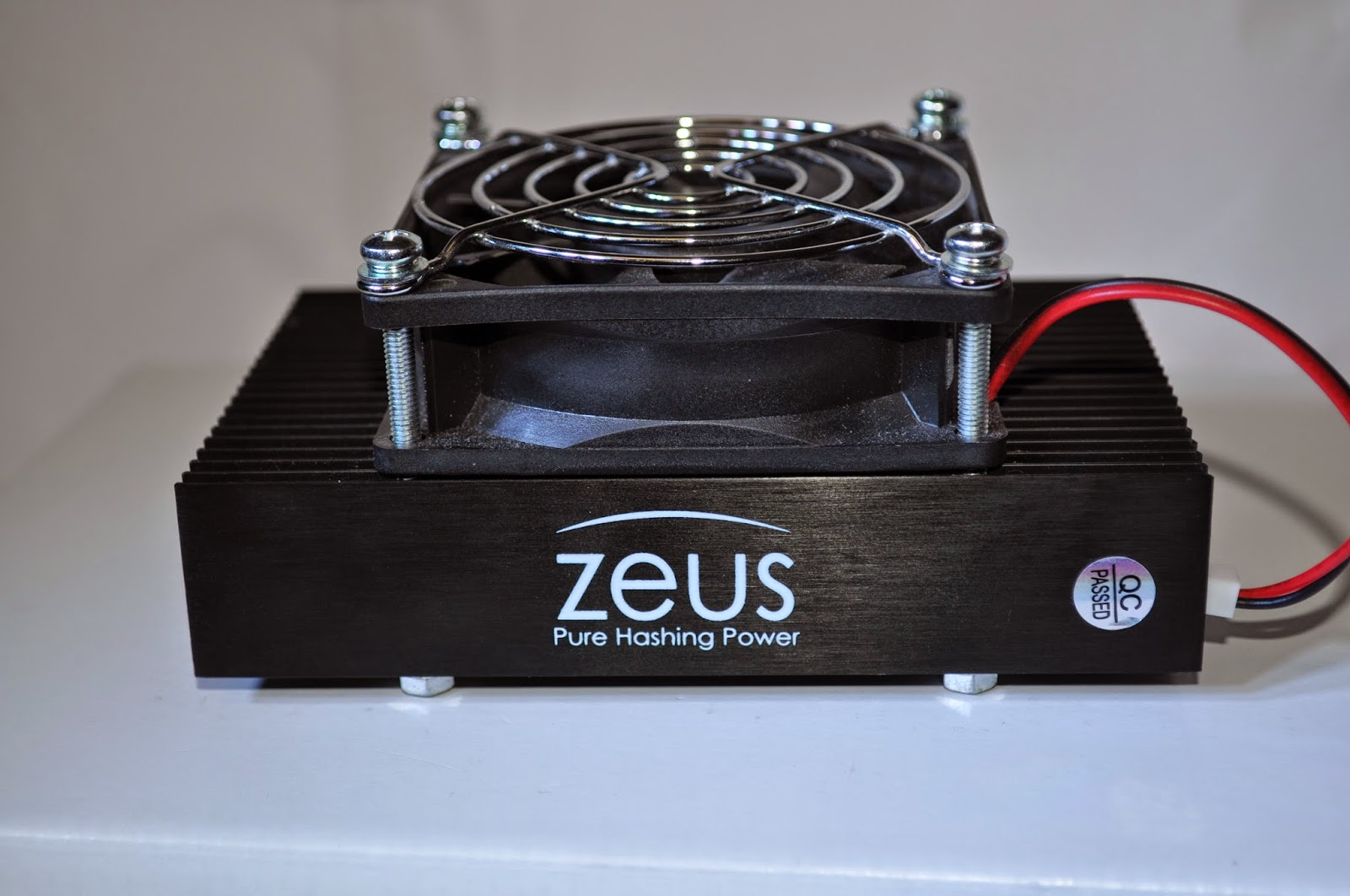 JCONTHEBLOG: ZEUS BLIZZARD 1.3-1.4MH/S SCRYPT ASIC MINER
