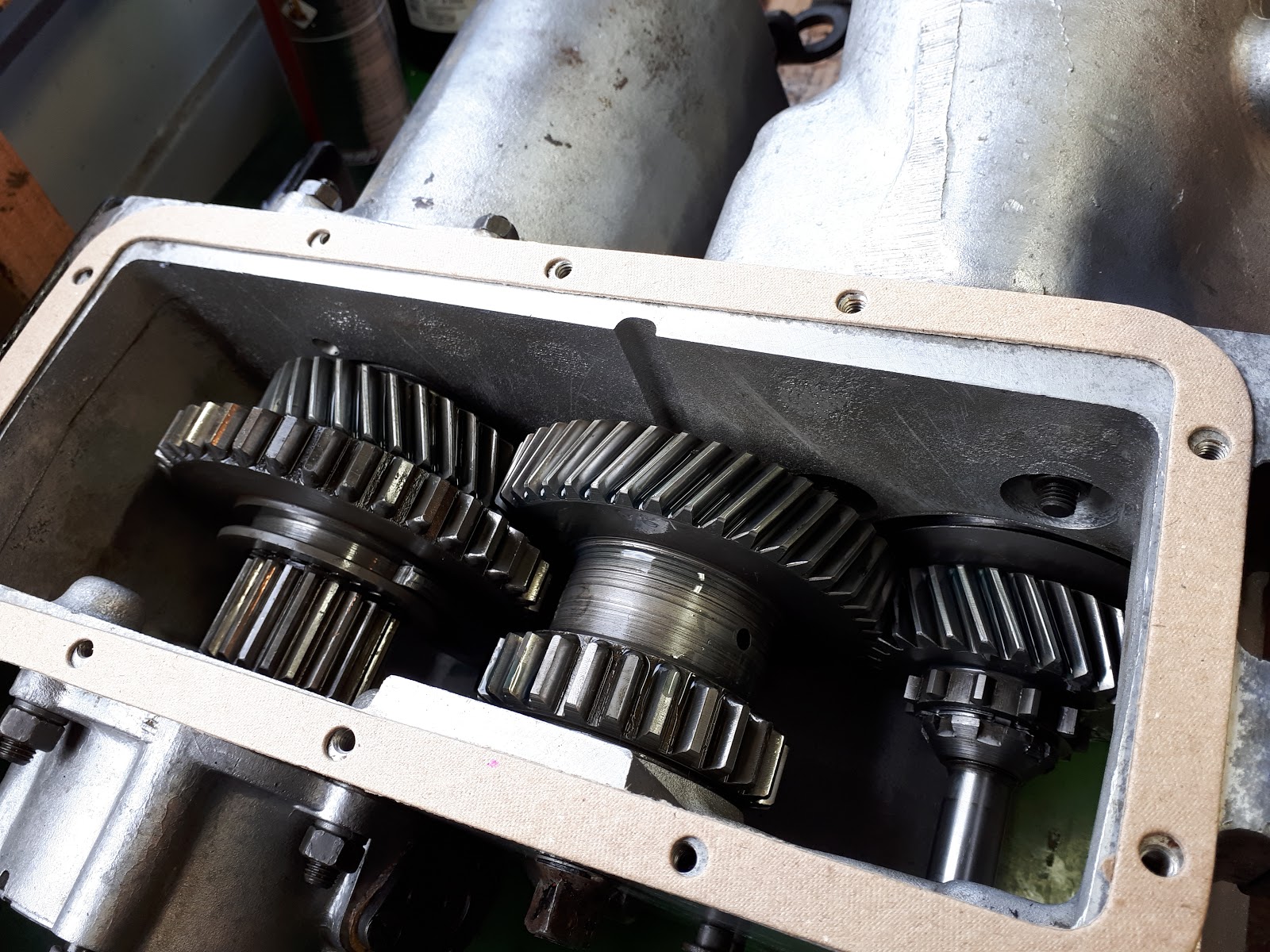 Ben's Series 3 88" Land-Rover Project: LT76 Gearbox Rebuilt