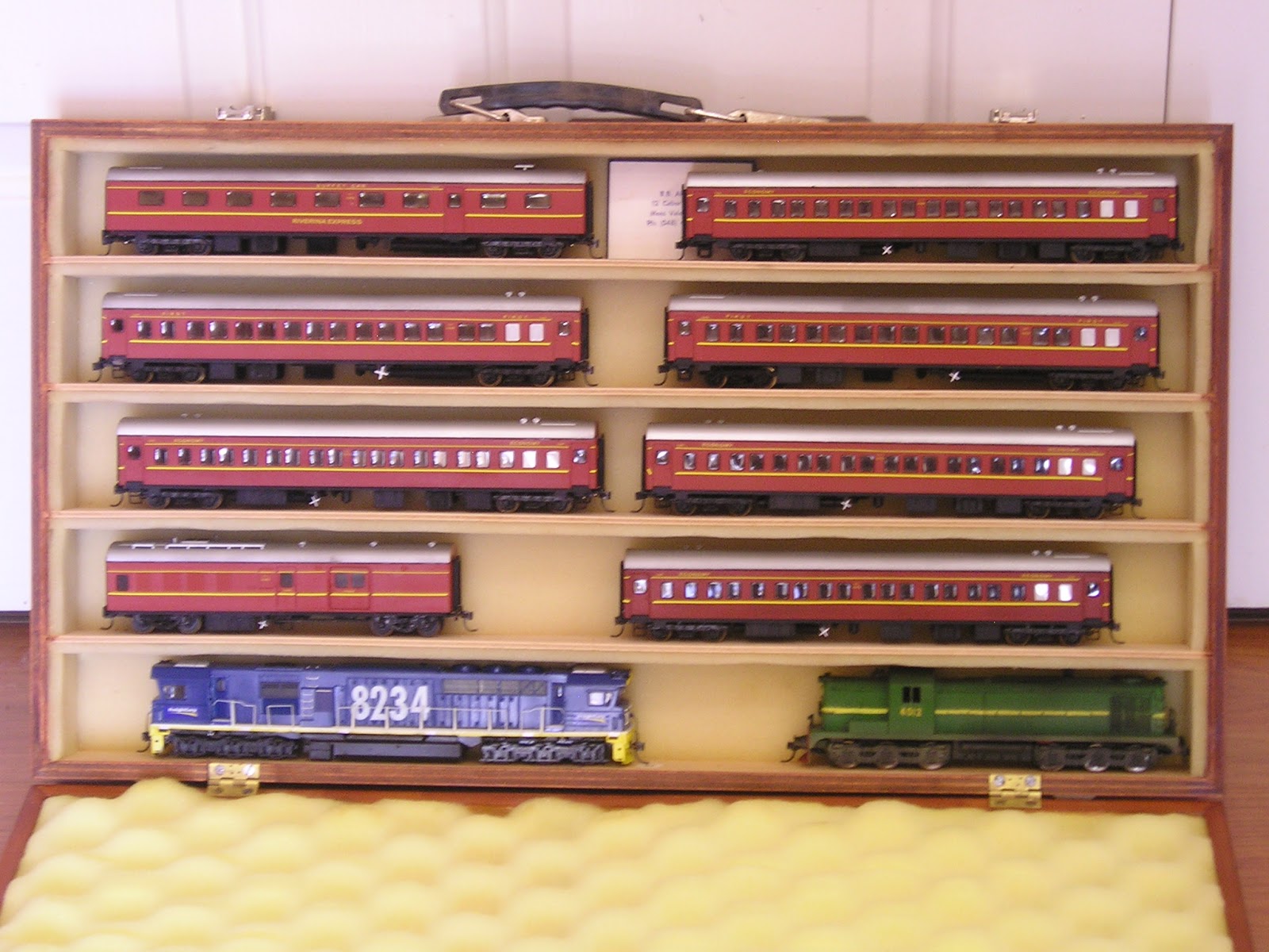 Building Wagga: Intercapital Daylight, and RUB sets