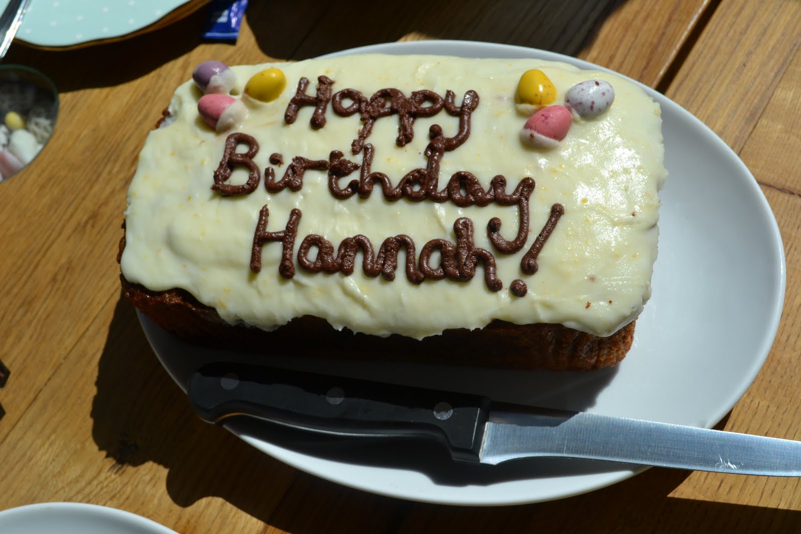 gingham and roses: Happy Birthday Hannah.
