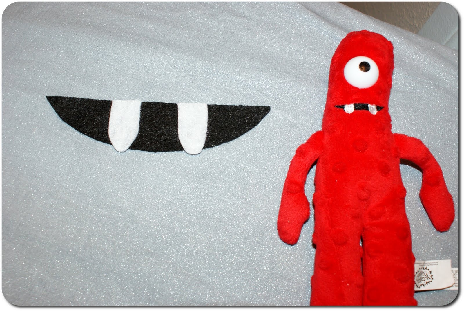 I Heart My Glue Gun: Yo Gabba Gabba In Da Houuusssee!