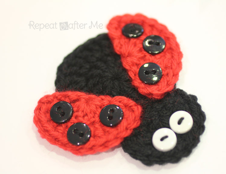 Crochet Ladybug Applique - Repeat Crafter Me
