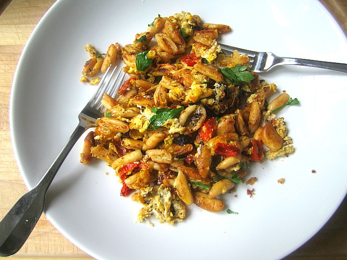 Good Ideas: Fried Pasta & Eggs