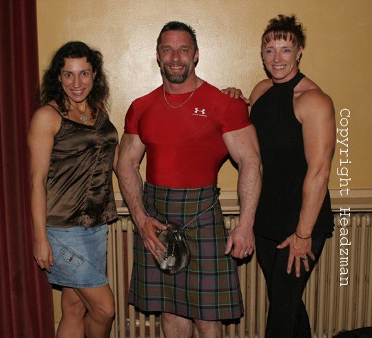 Worldwide Bodybuilders: Handsome Scottish muscle devil Steph Sinton