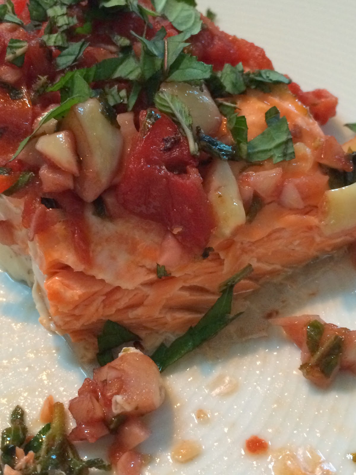 Do You Really Know What You're Eating?: Wild salmon with diced tomatoes ...