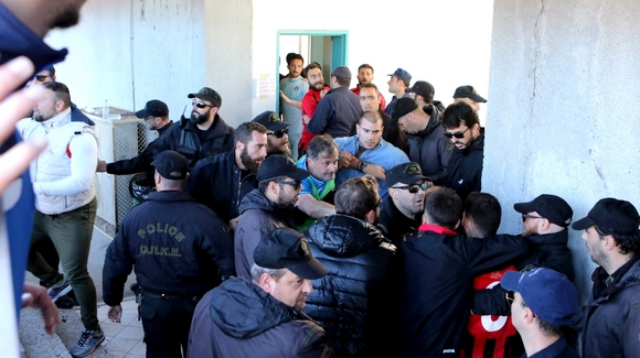 ΕΡΑΣΙΤΕΧΝΙΚΟ ΠΟΔΟΣΦΑΙΡΟ ΘΕΣΣΑΛΟΝΙΚΗΣ: ΞΥΛΟ ΣΤΟΥΣ ΠΑΙΧΤΕΣ ΤΟΥ ΑΠΟΛΛΩΝΑ ...