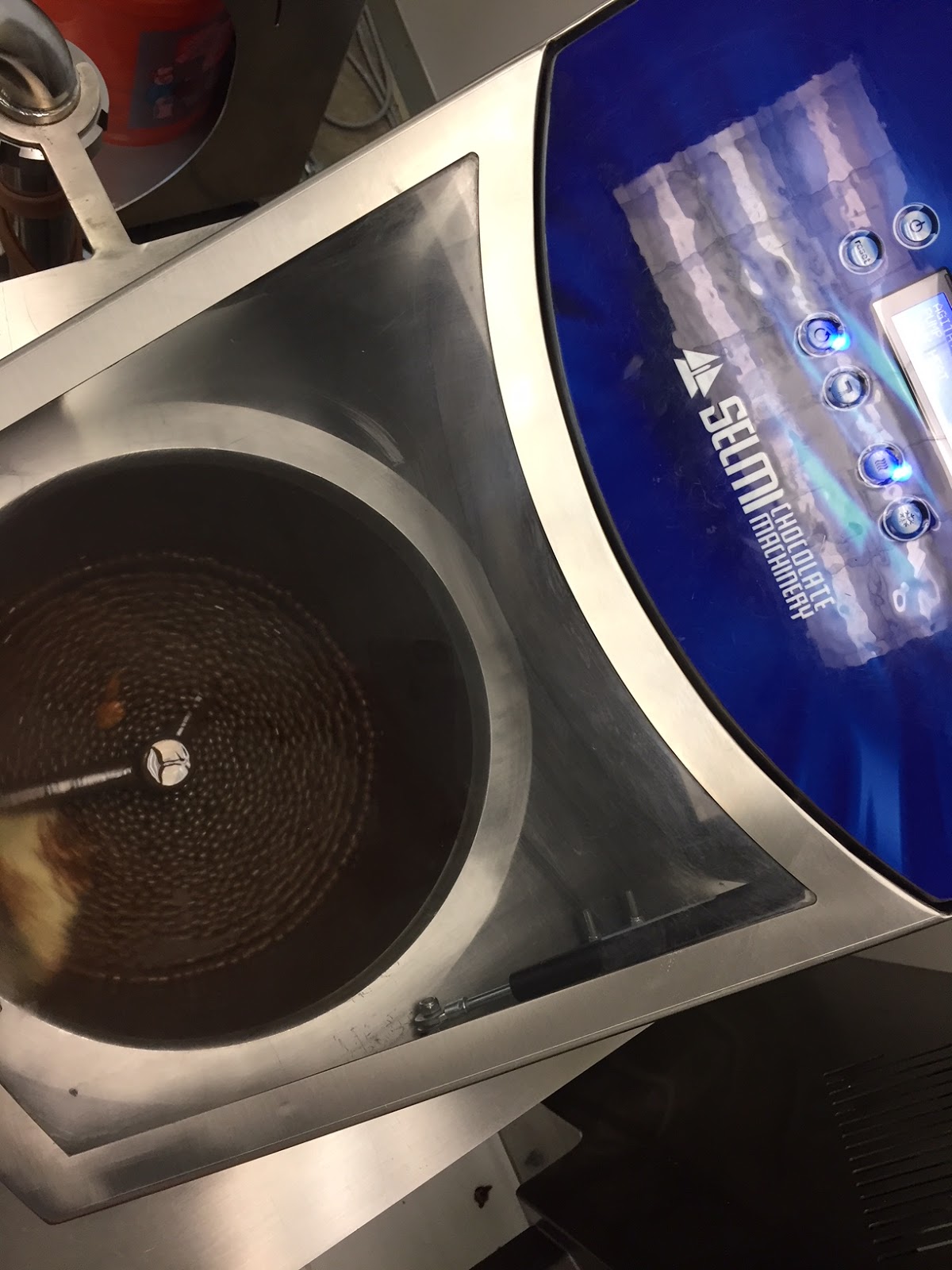 The Ultimate Chocolate Blog: Selmi Bean-to-Bar Chocolate Making ...