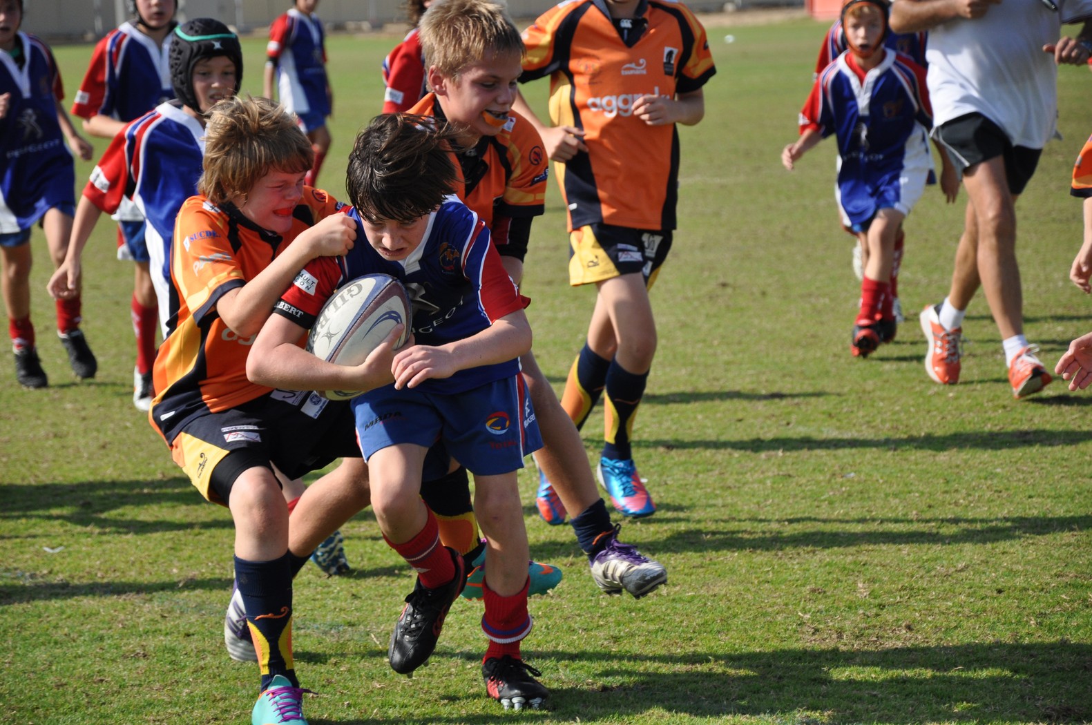 (2) Sous le soleil de....: Rugby EFR Abu Dhabi contre Arabian knights