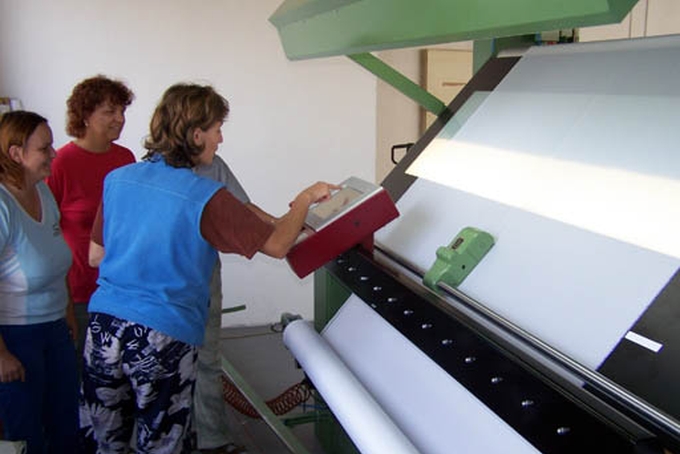 How to do Fabric & Trim inspection.