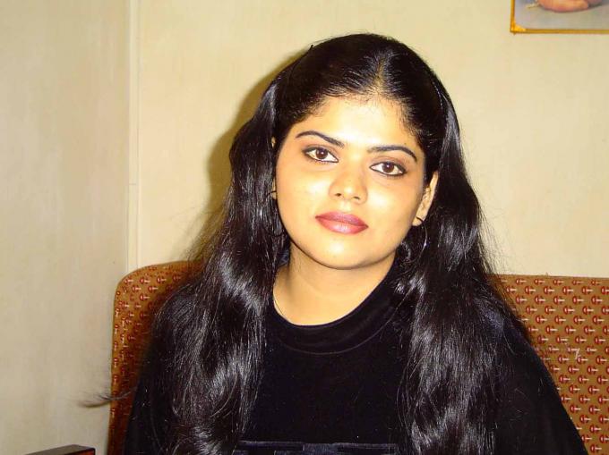Neha Nair Pictures Sapna Live It S All About The 28032 Hot Sex Picture
